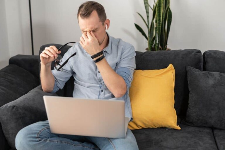 Eye Strain: Symptoms, Treatment, and How to Relieve Tired Eyes