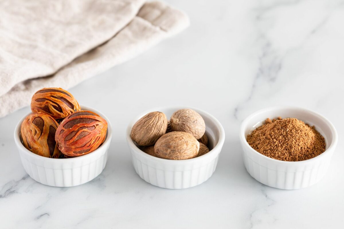 Nutmeg Benefits for Eye Health in Detail 2026 | Antioxidants, Risks ...